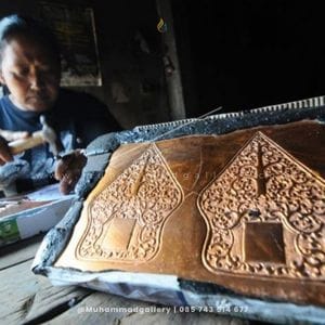 Mengenal Kerajinan Tembaga dari Desa Tumang Lebih dekat.